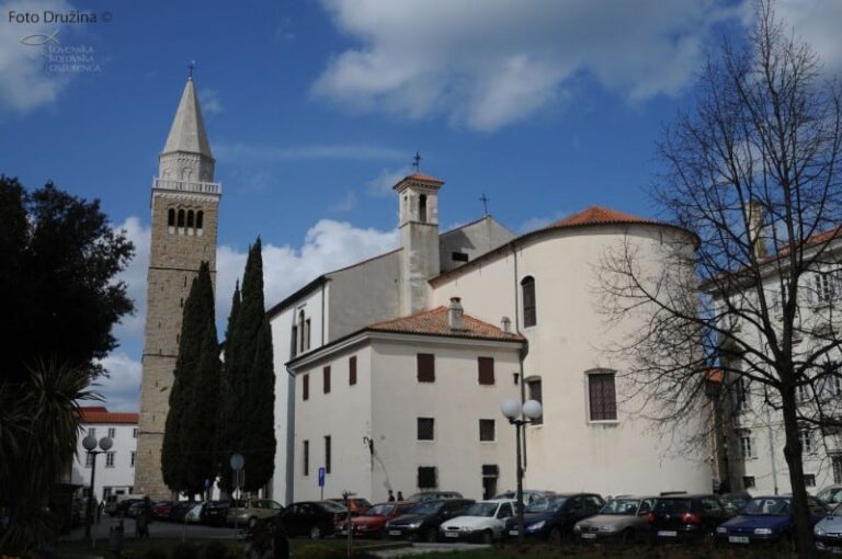 The Cathedral of Koper (EN) – Škofija Koper